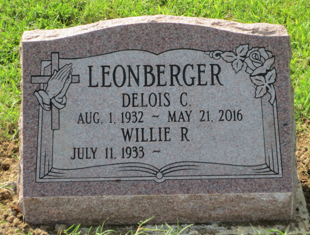 Slant Markers - Missouri River Monument Co.